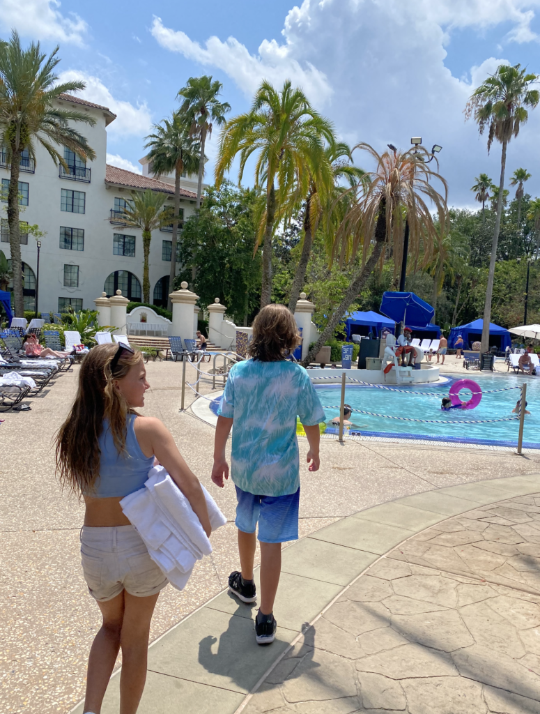 Tips for Universal Orlando Hotel Pool Hopping - ACUPFUL